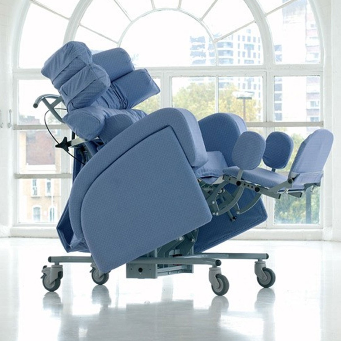 Kirton Duo Minor Multi-Positioning Seating System | Adjustable Postural ...