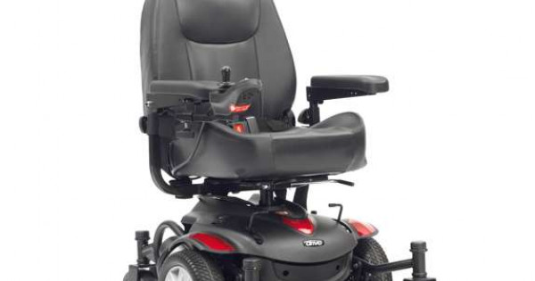 Drive Titan AXS – Heavy-Duty Electric Wheelchair for Maximum Support