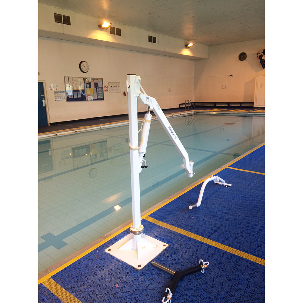 Oxford Dipper Manual Pool Hoist with Spreader Bar